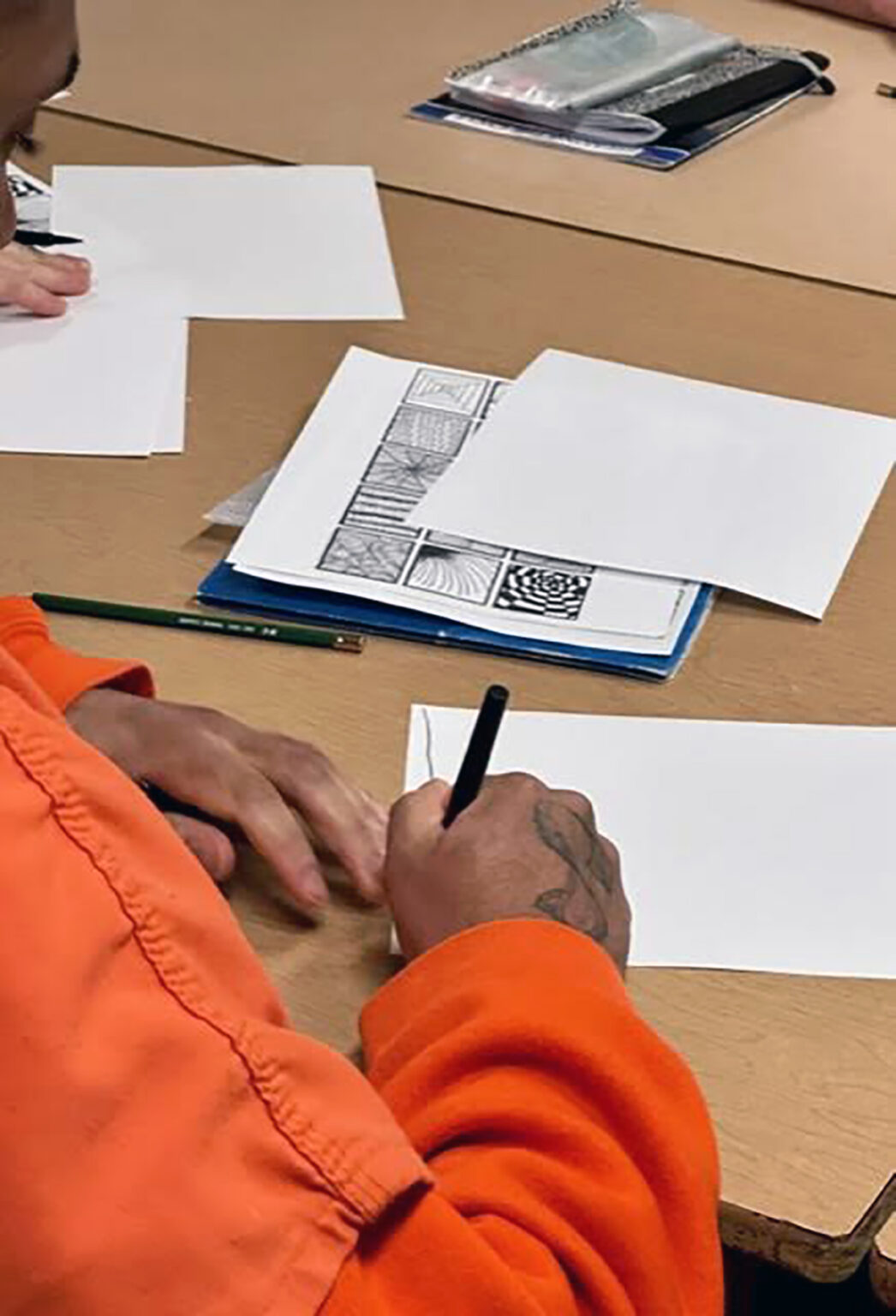 Art school shares power of art with inmates - Whidbey Weekly