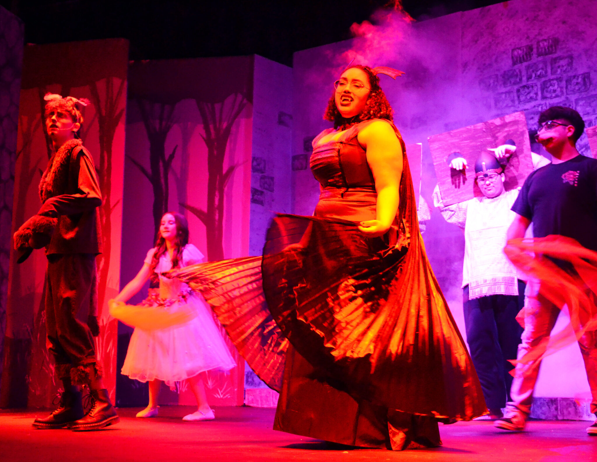 “Shrek Jr.” turns the Playhouse stage green with enjoyment - Whidbey Weekly